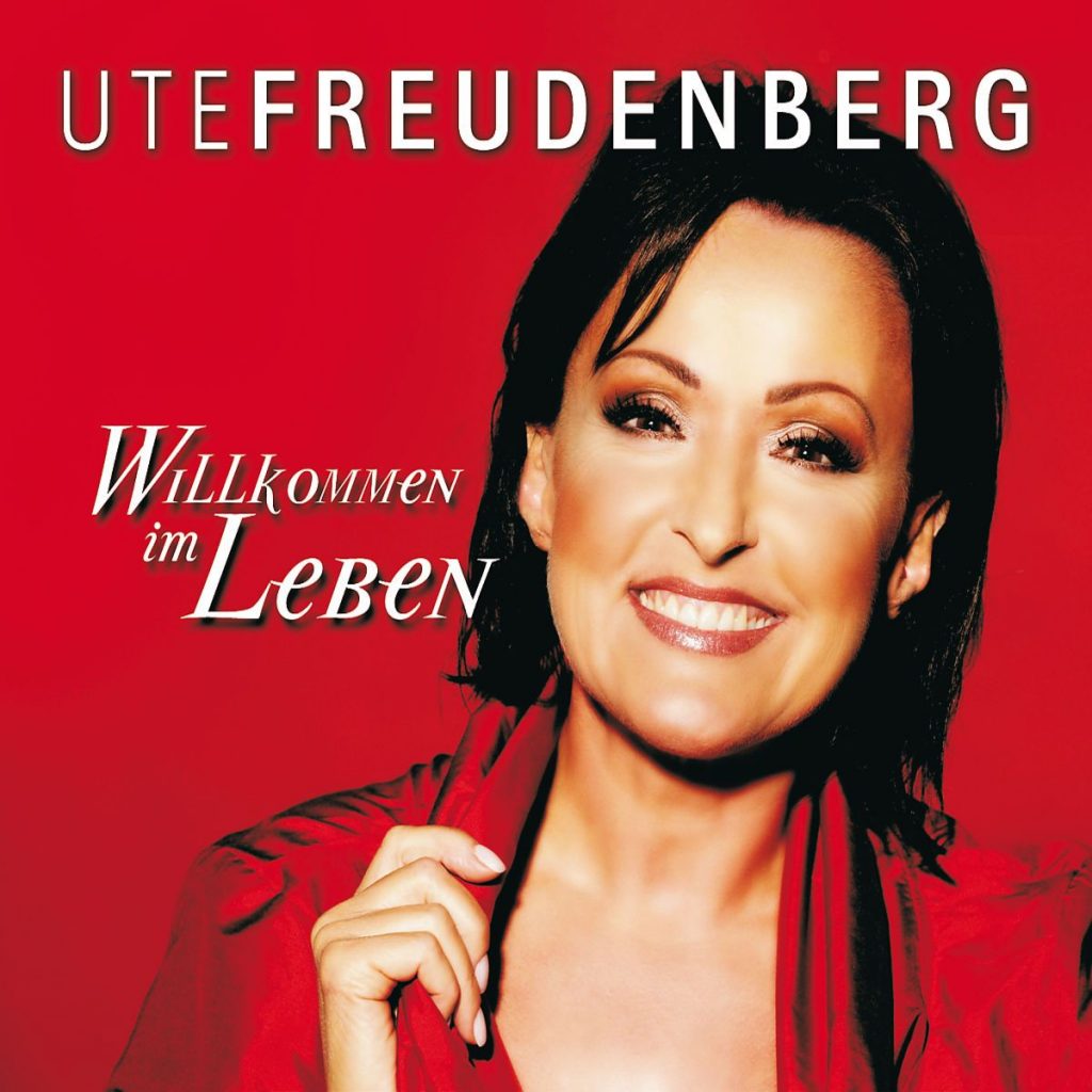 UTE FREUDENBERG Am 23.03.2014 beim "Die Schlager des Jahres" Tournee ...