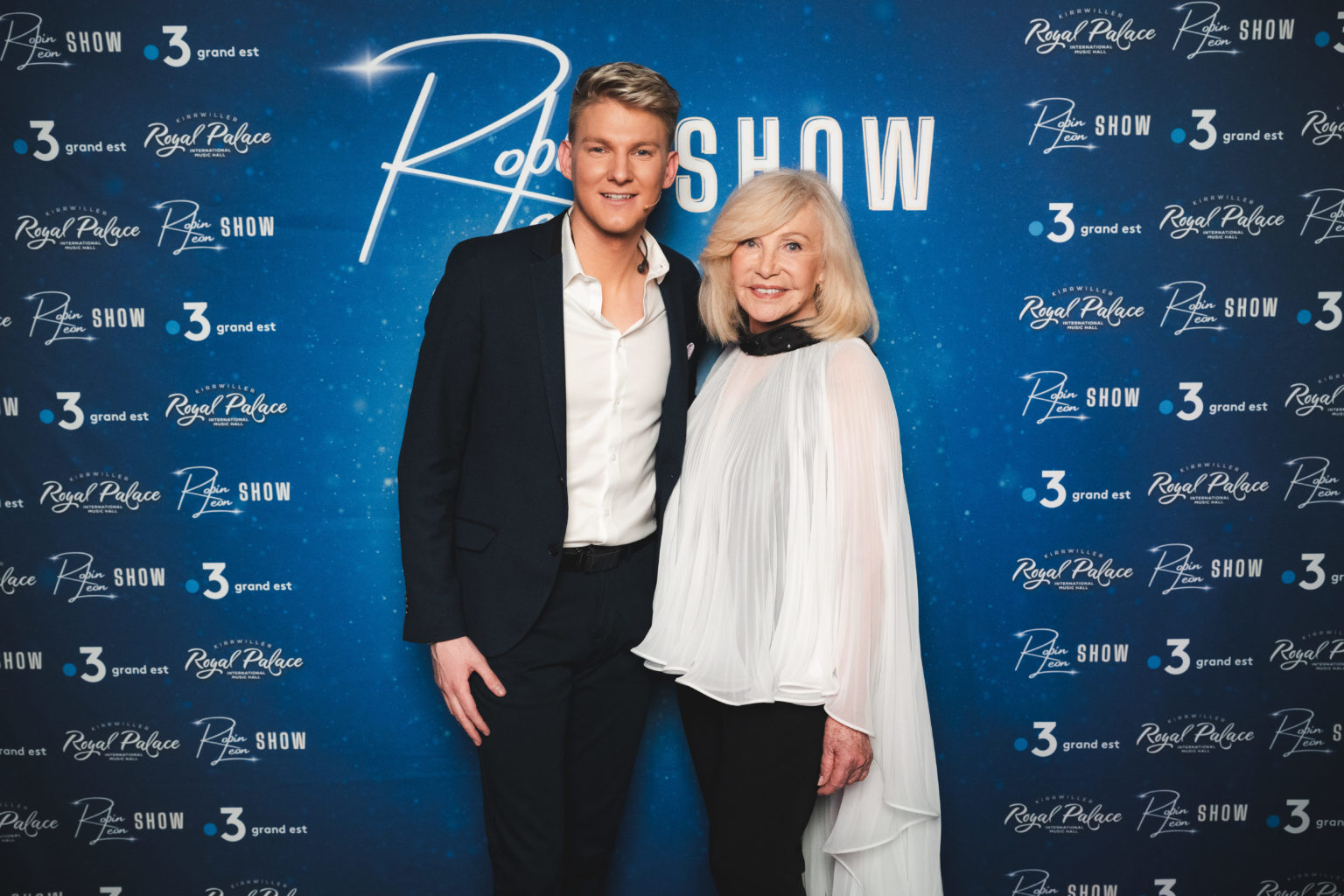 ROBIN LEON „Formidable“: Frankreichs Superstar MICHÈLE TORR schwärmt ...