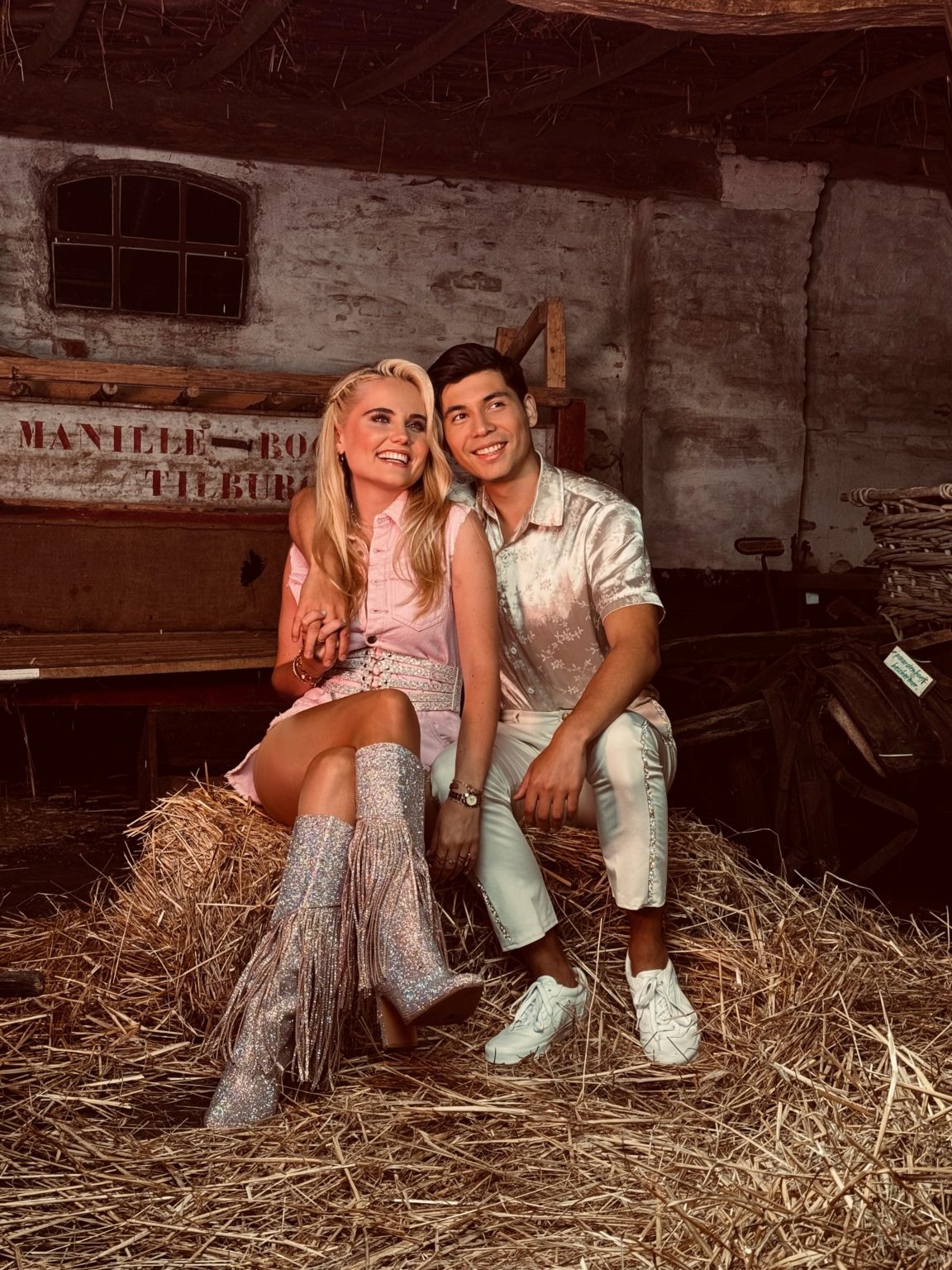 LAURA & MARK Ihr neuer Song heißt „Liebe kennt keine Grenzen“! – Smago