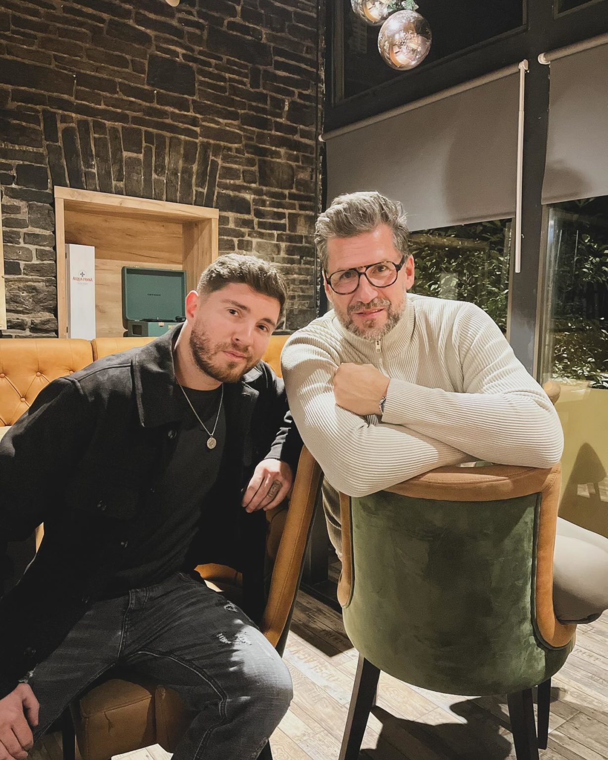 JOEY HEINDLE „Ein Song, der viel bedeutet“: „Weil das hier unser Leben ...